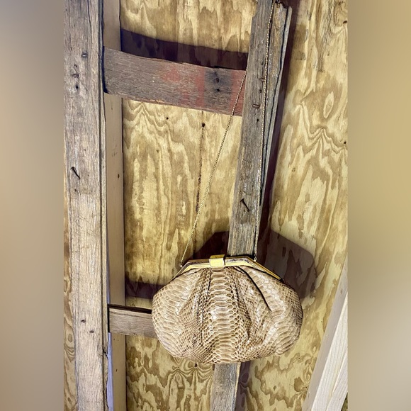 Morris Moskowitz | Bags | Morris Moskowitz Vintage Snakeskin Bagclutch ...